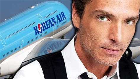 Richard Marx Helps Korean Air Crew With Unruly Passenger Fmt