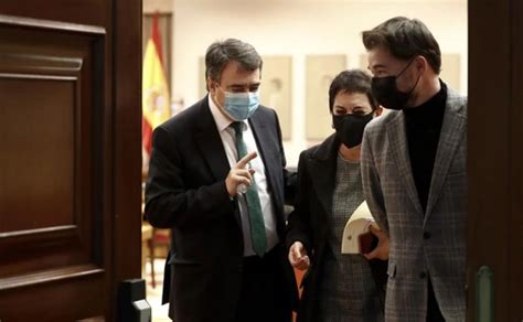 Los Nacionalistas Vascos Empujan A Favor Del Referéndum Catalán El Correo