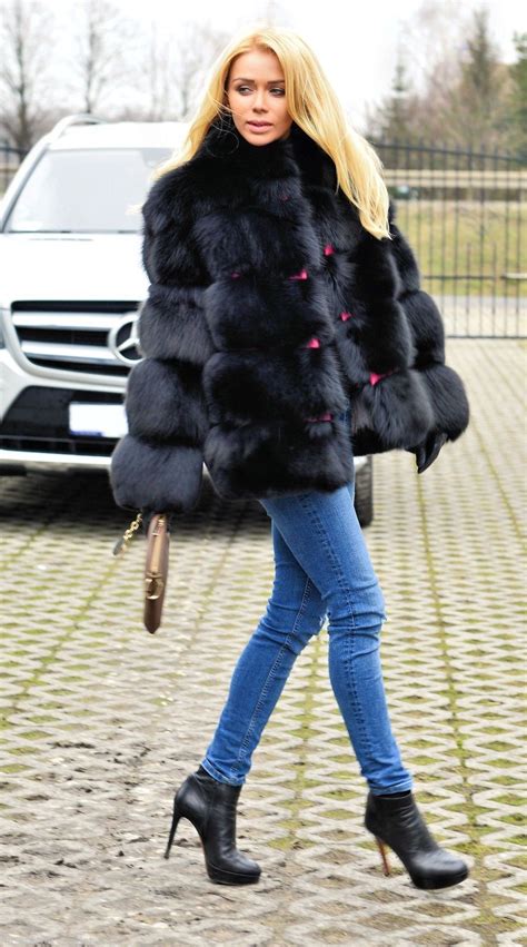 New 2015 Black Saga Fox Fur Jacket Class Chinchilla Sable Vest Coat