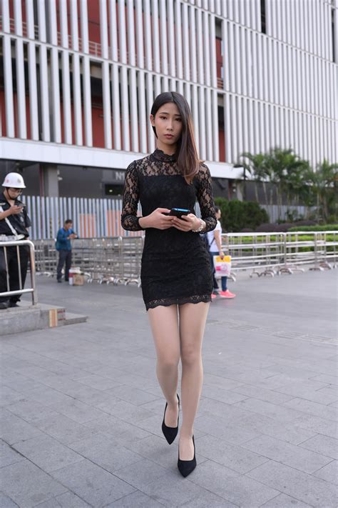 정승의 거리 사진 작품 섹시한 반바지를 입은 소녀의 일상 사진과 영상 V PH