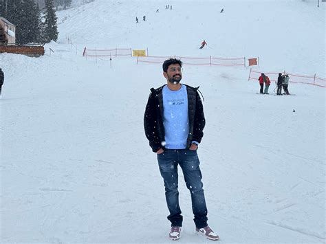 Viral Damaniya Medium