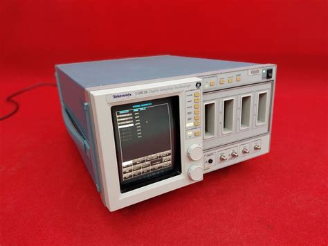 Tektronix 11801b Digital Sampling Oscilloscope Ebay