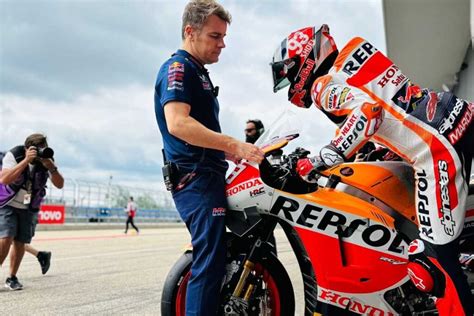 Motogp Honda Już Myśli O 2024 Marquez Nie Przyznaje Się Do Błędów