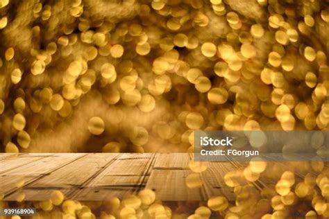 반짝 빛 Bokeh 빈 테이블 0명에 대한 스톡 사진 및 기타 이미지 0명 공란 금 금속 Istock