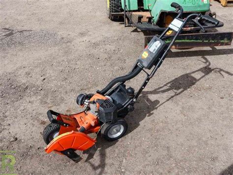 Tanaka TLE 600 Gas Lawn Edger Roller Auction Unable To Start Roller