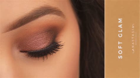 Abh Soft Glam Eyeshadow Tutorial Eimear Mcelheron Youtube