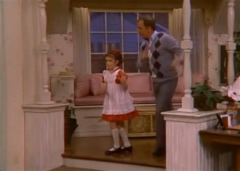 Season 1 Episode 22 Vaudeville Vicki ~ Small Wonder Reviewed