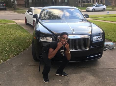 Look Odell Beckham Drives Rolls Royce To Pick Brother Up From Hs The