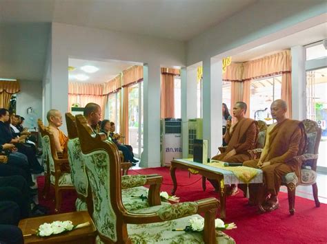 ชวนม่วนธรรม พระอาจารย์คึกฤทธิ์ โสตถิผโล ให้ธรรมะ