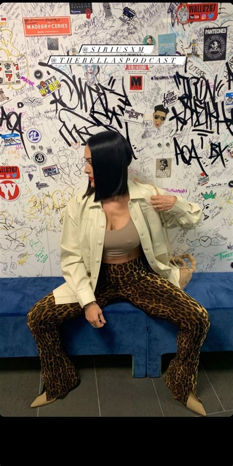 Nikkis Always Nippy Rnikkibella