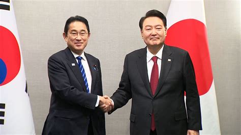 한일 정상 경제 · 안보 협력한중 회담 가능성