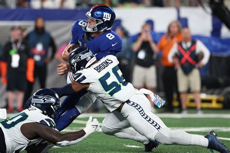 Seattle Seahawks Vs New York Giants LIVE RESULT Daniel Jones Sacked Times As Seahawks
