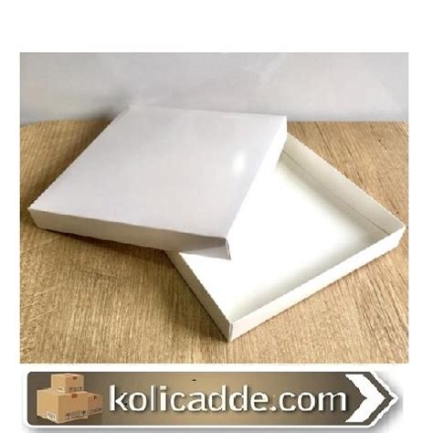 Karton Kapaklı Beyaz Kutu x x cm KoliCadde