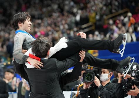 【フィギュア】宇野昌磨2連覇「もう1回やったら絶対に無理だな」4年前から進化、新たな段階へ フィギュア写真ニュース 日刊スポーツ