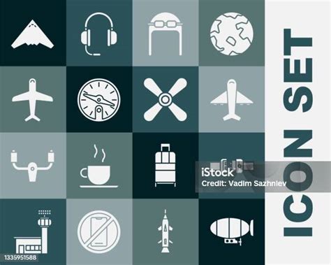 비행선 안전 벨트 비행기 고글 나침반 제트 전투기 및 프로펠러 아이콘이있는 비행사 모자를 설정합니다 벡터 가방에 대한 스톡 벡터 아트 및 기타 이미지 Istock