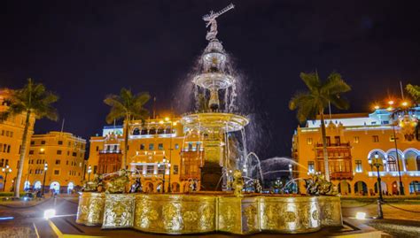 Municipalidad De Lima Recupera Y Pone En Funcionamiento Bella Pileta De La Plaza De Armas