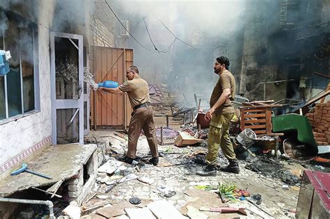 Muslim Mobs Attack Churches In Eastern Pakistan After Accusing