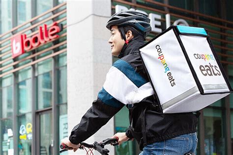 단독 ‘단건배달 정책 끝 쿠팡이츠 ‘조건부 묶음배달 도입