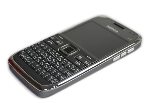 Nokia E72 характеристики, цена, мнения, ревю - PhonesData