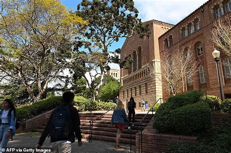 Ucla Settles Gynecologist Sex Abuse Suit For 2436 Million Daily