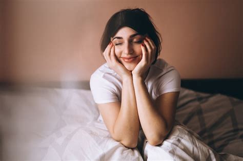 Premium Photo Woman With Sleeping Mask Awake