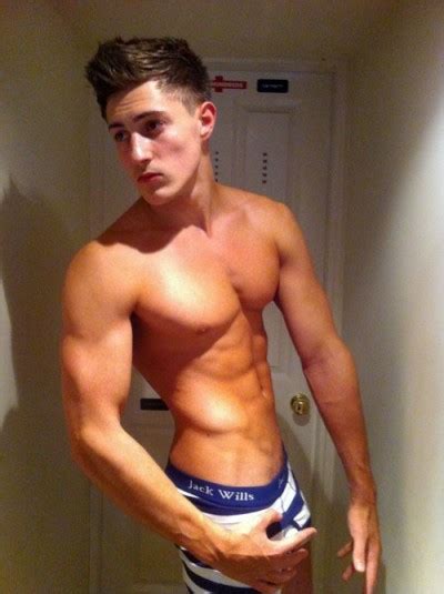 Journey To Muscles Tumblr Tumbex