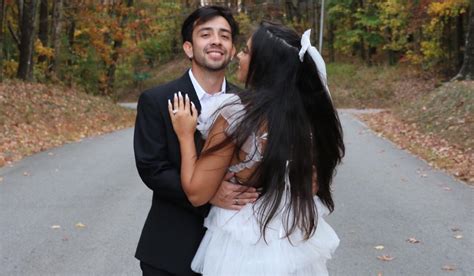 Jasmine Hopton Andrade And Alejandro Sanchezs Wedding Website