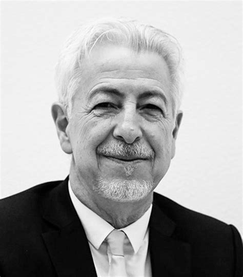 Oussama Khatib Premios Fronteras