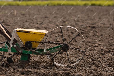 Single Row Seeders