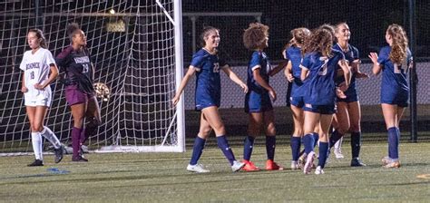 Falcon Girls Stay Perfect With Win Over Broadneck Pasadena