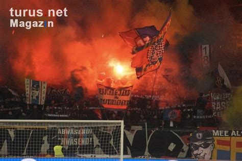 Foto Fc Basel Vs Grasshopper Zürich Spitzenspiel Super League