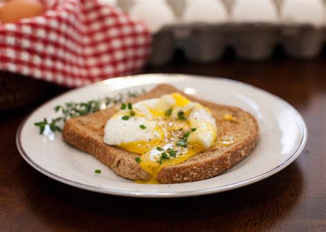 How To Cook Incredible Scrambled Poached And Fried Eggs