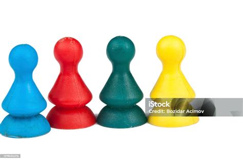 흰색 배경에 고립 주사위와 다채로운 놀이 그림 공간을 복사합니다 개념에 대한 스톡 사진 및 기타 이미지 개념 개념과 주제 개체 그룹 Istock