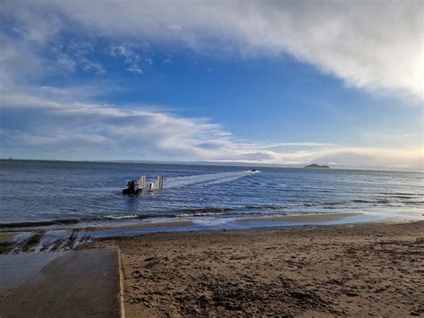 Kinghorn Rnli Lifeboat Burntisland