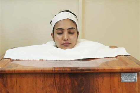 No 1 Ayurveda Panchakarma Treatment In Kochi Wave Ayurveda