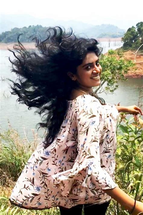 Nimisha Vijayan Photo Gallery Suryan Fm