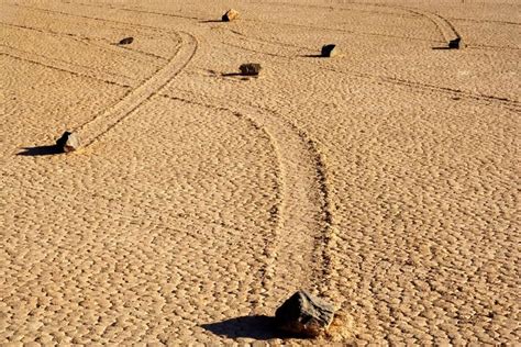 10 Insane Unexplained Mysteries Throughout History