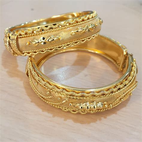 พร้อมส่ง กำไลทองขายเป็นคู่ 001 คละลาย Premebridal Thaipick