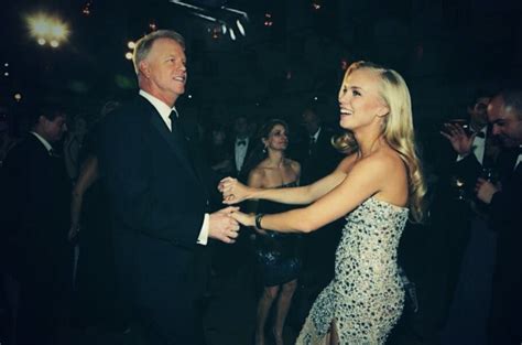 Matt Martins Girlfriend Is Boomer Esiasons Daughter Sydney Esiason