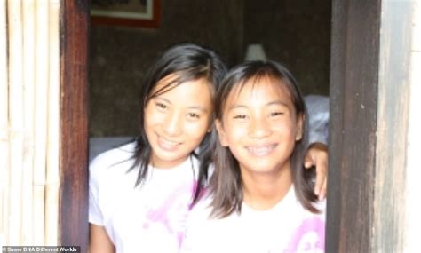 Identical Twins Who Were Separated At Birth Reunited 13 Years Later Daily Mail Online