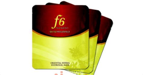 햇빛에 그을린 얼굴 환하게~