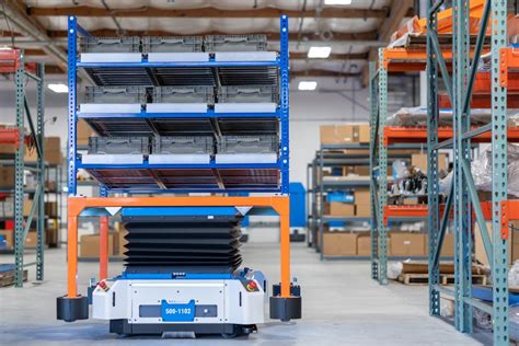 Robots Instead Of Forklifts Fetchs Melonee Wise Debuts Fully
