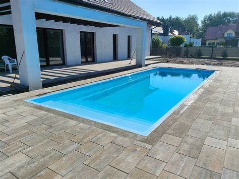 Gallery Cube Line Phu Anita