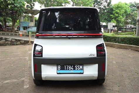Bahas Kelebihan Dan Kekurangan Mobil Listrik Wuling Air Ev