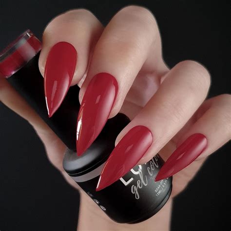 Cran Raspberry Gel Nail Polish