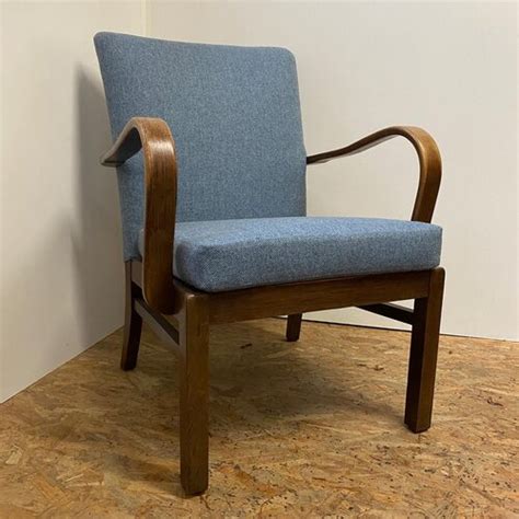 Loose Button Upholstery — Islington Mill