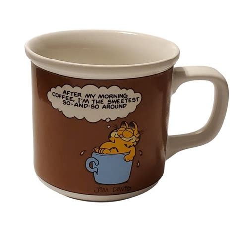 Garfield 1978 Enesco E 9147 Jim Davis Garfield Cat 10oz Mug Cup 3¼