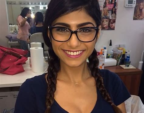 Et Les 10 Actrices Porno Les Plus Recherchées En 2015 Sont