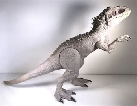 Jurassic World Camp Cretaceous Super Colossal Indominus Rex 100cm