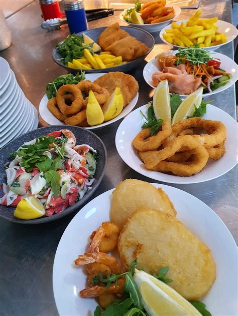 Flinders Seafood And Bar 196 Flinders Parade Sandgate Qld 4017 Australia